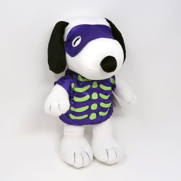 Hallmark | Toys | Hallmark Snoopy Halloween Skeleton Peanuts Plush 3 ...
